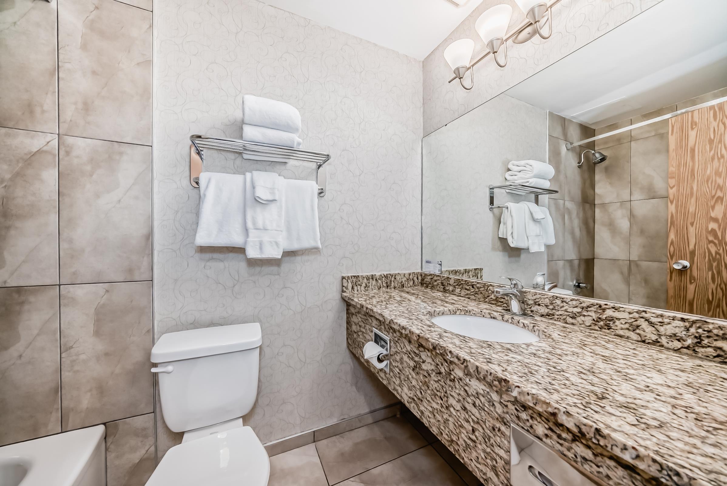 Rooms | Invermere Inn & Suites | Hotel in Invermere, BC