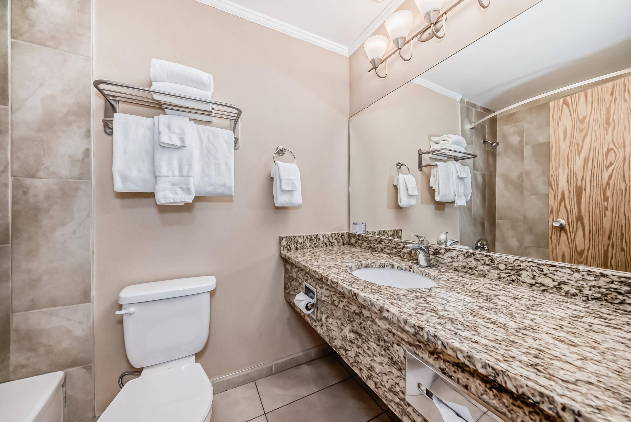 Rooms | Invermere Inn & Suites | Hotel in Invermere, BC